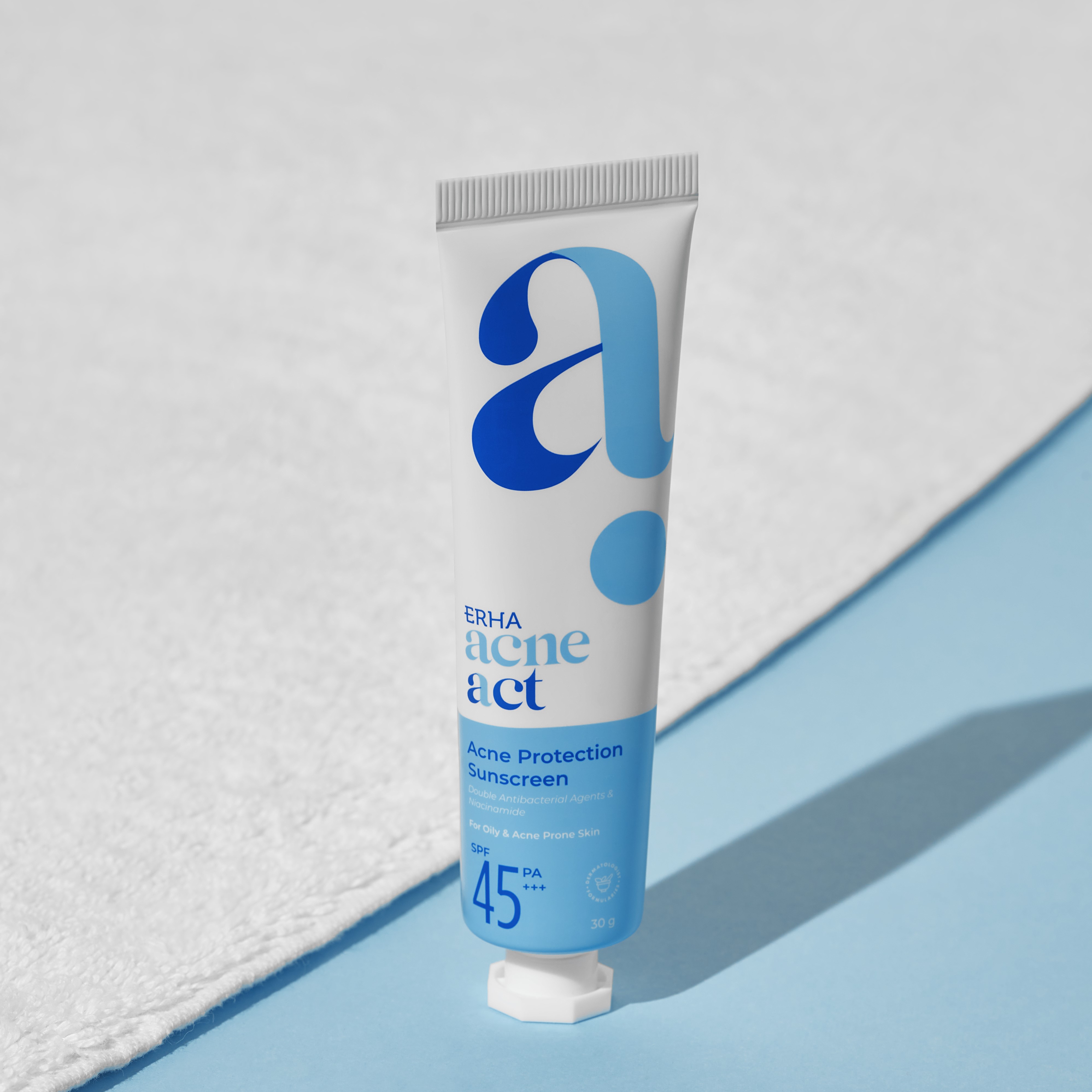 Samarkan Bekas Jerawat dengan Rangkaian Skincare Khusus Acne Prone Skin!